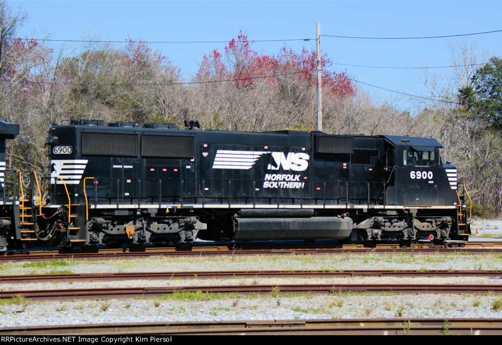 NS 6900